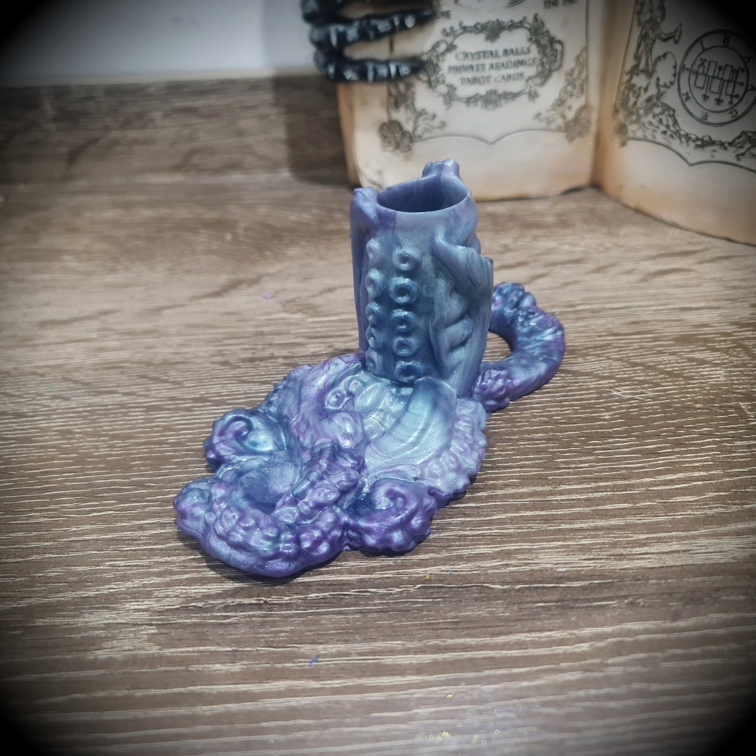 Kraken Wearable Sleeve - Custom Colours | Darque Path